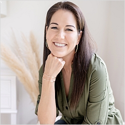 Beth Day MS, AMFT in Hayward, California, 94545