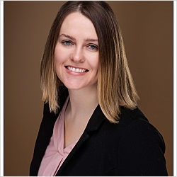 McKenzie McClaran Licensed Mental Health Counselor, CADC, PMH in Iowa City, Iowa, 52240