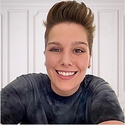 Alecia Denillo MSCP, LPC, LMHC in Philadelphia, Pennsylvania, 19118