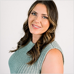 Taylor Wikel LMFT in